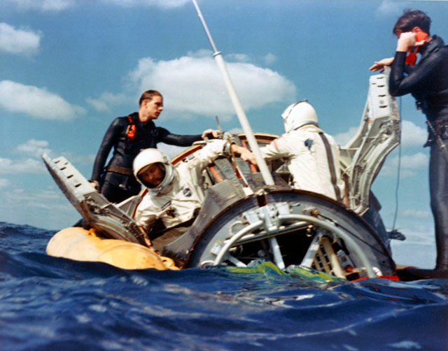 Rendezvous in Space: Gemini 6 and 7 | Drew Ex Machina